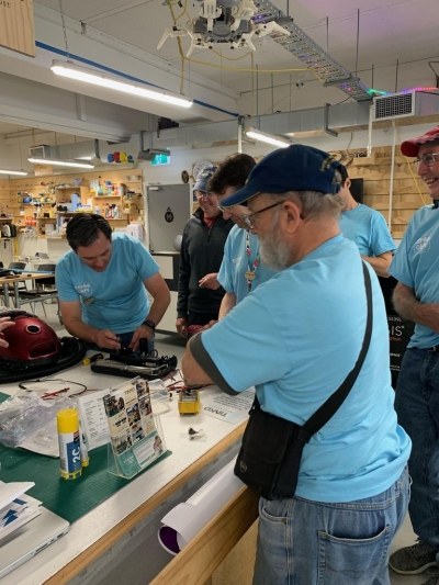 Building community - Repair Cafe - Basestation